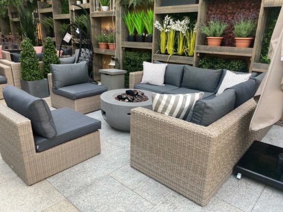 The Outdoor Scene | Garden Furniture Ireland | BBQ Grills | Outdoor.ie